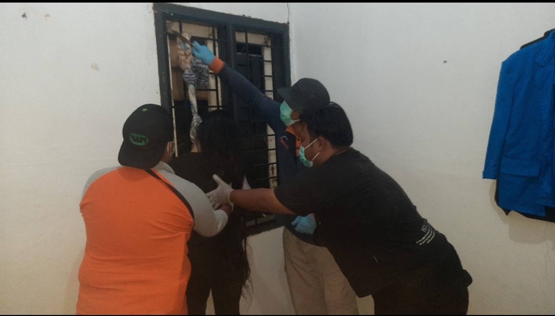 Mahasiswi Asal Abdya Ditemukan Tewas Gantung Diri di Kamar Kos